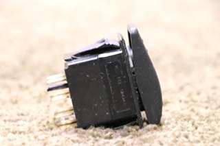 RV Components USED MOTORHOME RH SHADE VXD1 DASH SWITCH FOR SALE ...